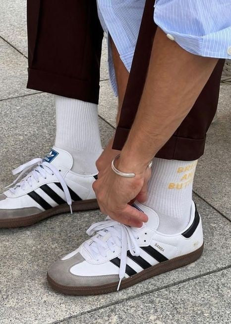 SNEAKERS – Felix Steals